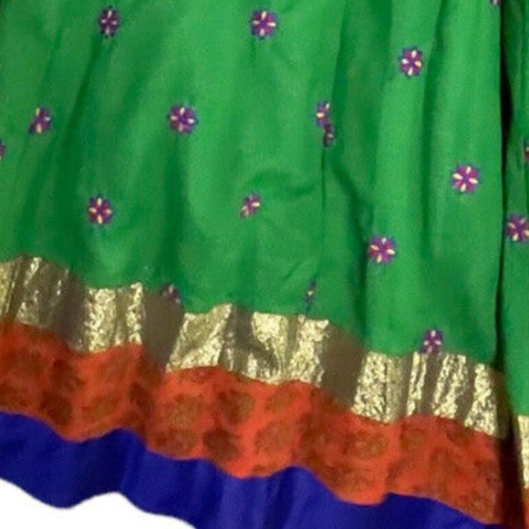 Shimmy....Shimmy! | Skirts | Newtraditional Indian Skirt Sari Bollywood ...